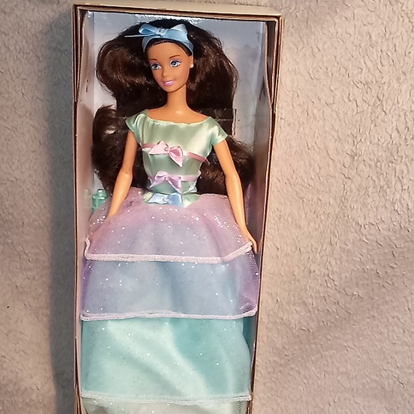 Mattel | Toys | Avon Exclusive 997 Special Edition Spring Tea Party ...